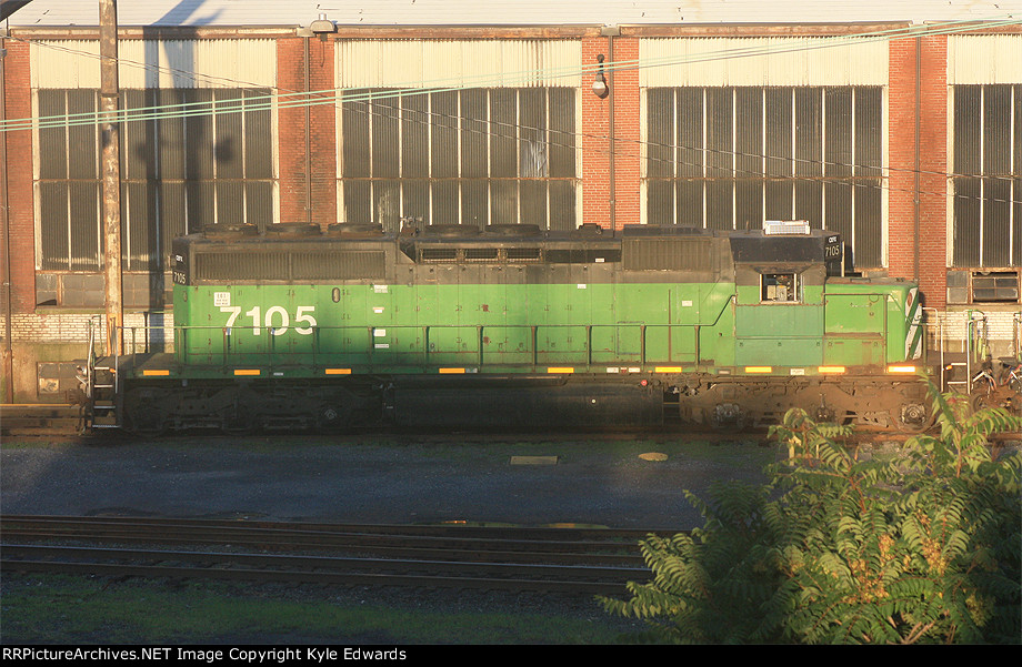 CEFX SD40-2 #7105
